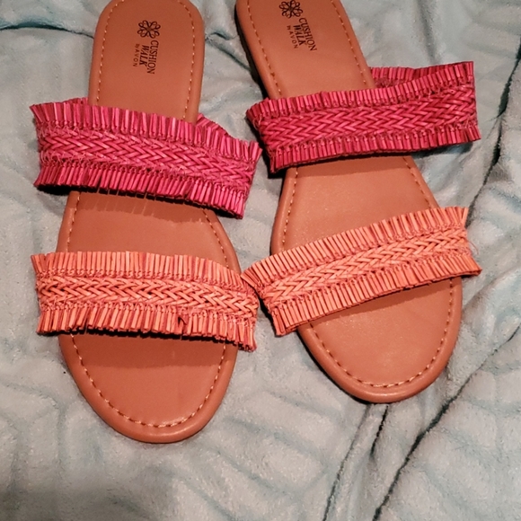 Avon | Shoes | New Cushion Walk Sandal | Poshmark